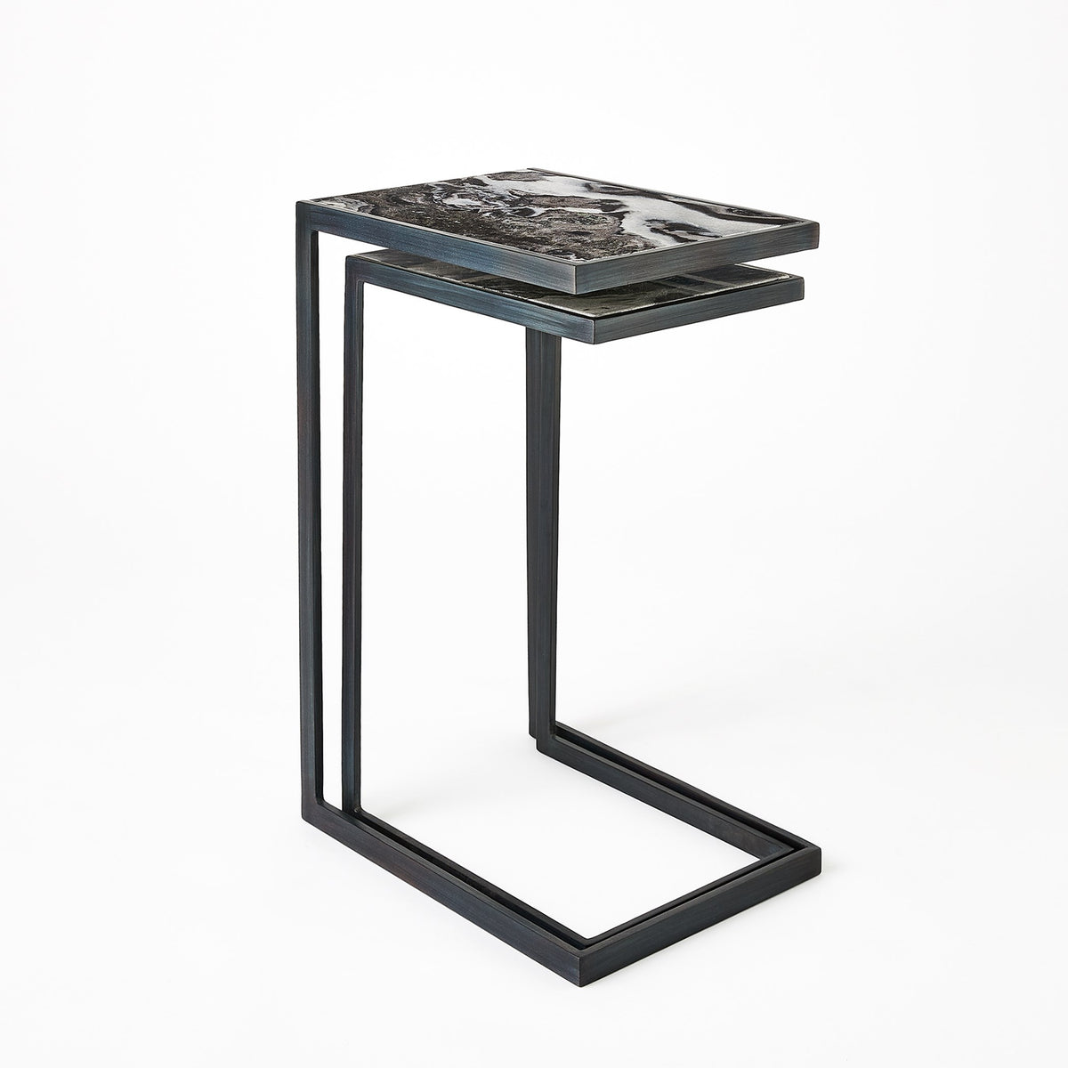 Nudge Nesting Table